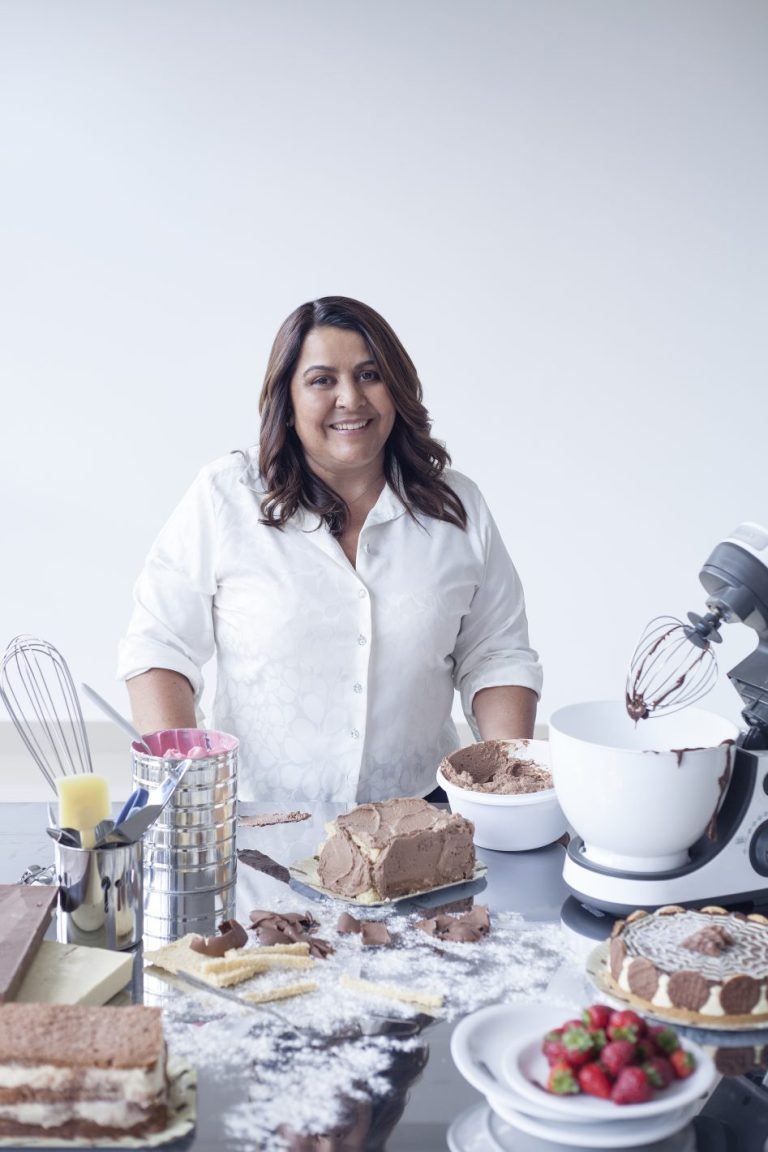 Cleusa Silva: a mulher que faz bolos - Atacadão