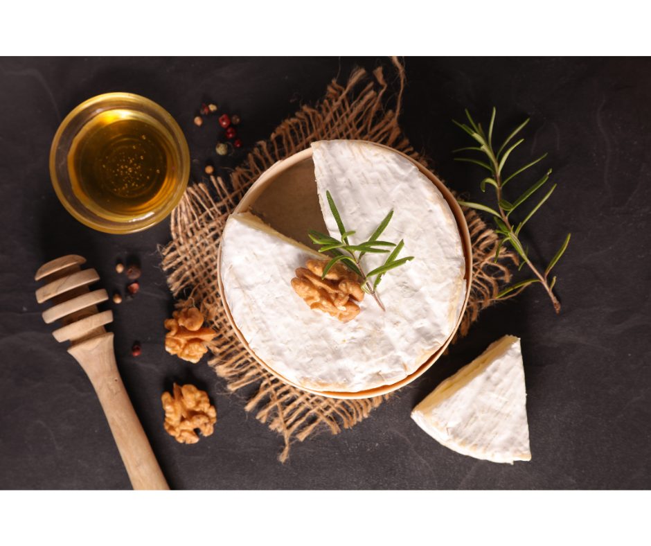 Entradas com queijo brie: conheça opções - Atacadão